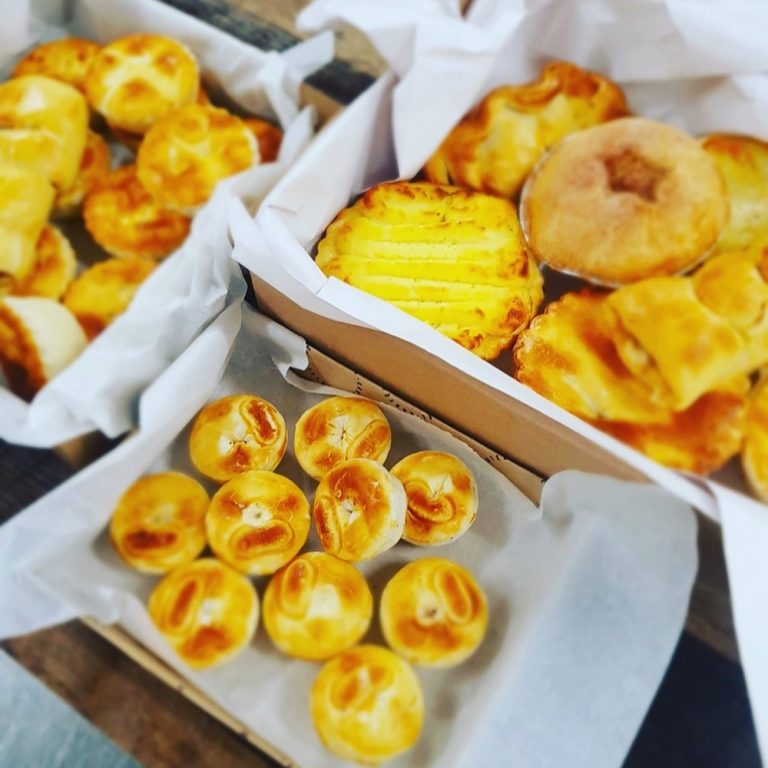 9 Best AFL Grand Final Party Food Deliveries in Melbourne