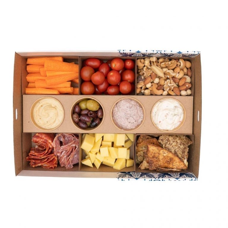 15 Best Picnic Boxes Melbourne to Up Your Picnic Game in 2024 • TOT ...
