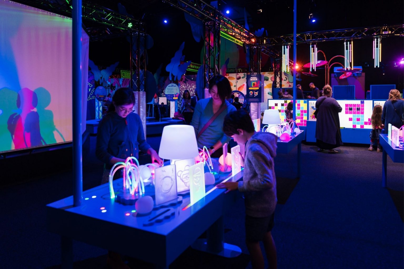 Illuminate | Scienceworks Melbourne Exhibition | TOT: HOT OR NOT