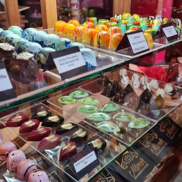 19 Best Chocolate Shops In Melbourne | TOT: HOT OR NOT