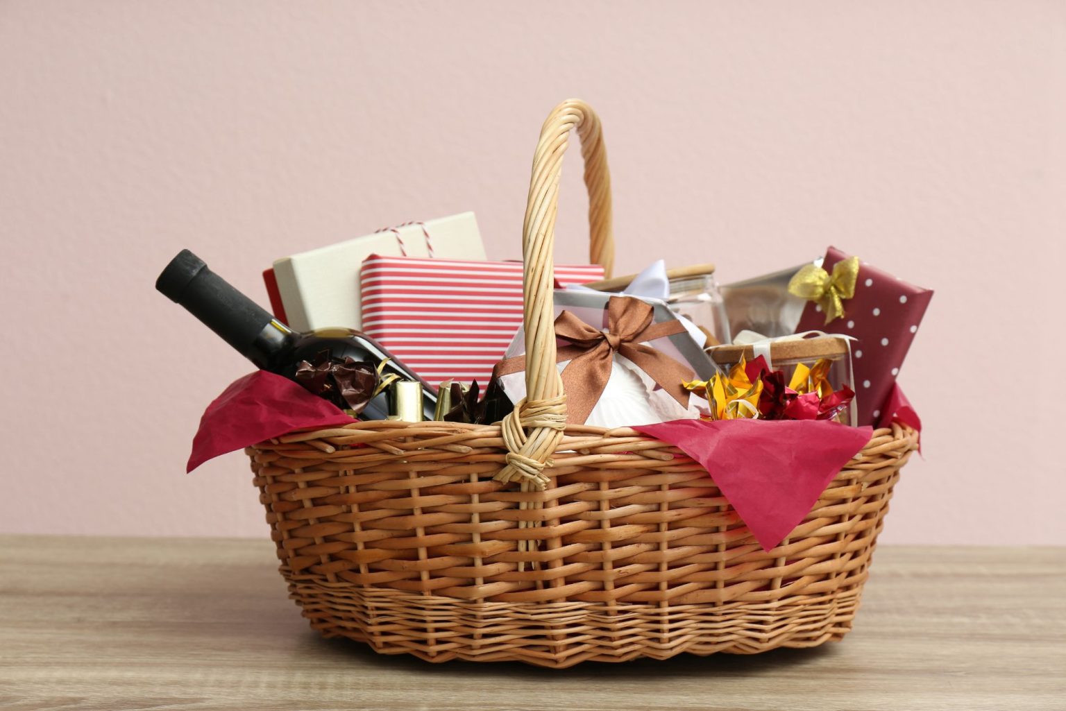 12 Best Melbourne Hampers: Delivering Gifts For Every Occasion (2024)