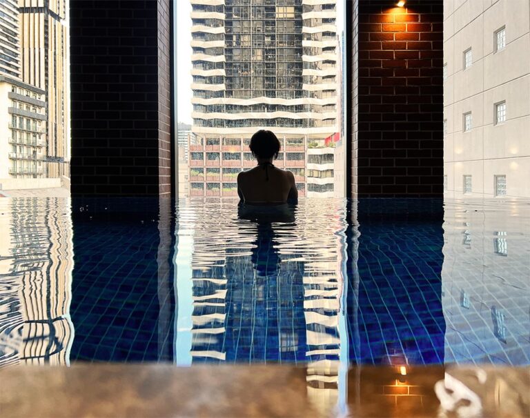 Family-Friendly Hotel Pools In Melbourne | TOT: HOT OR NOT