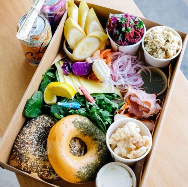 15 Best Picnic Boxes Melbourne to Up Your Picnic Game in 2024 • TOT ...
