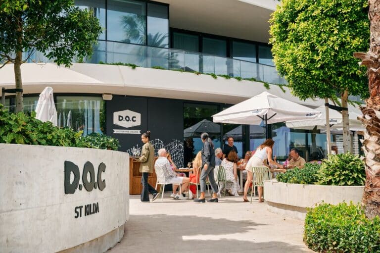 23 Best Melbourne Beach Restaurants & Cafes | TOT: HOT OR NOT